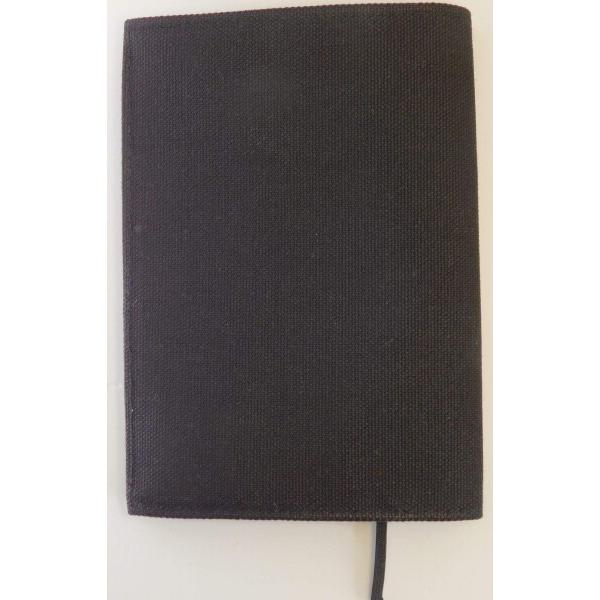 栞堂 ブックジャケット 早川文庫 トールサイズ 専用 ブックカバー (倉敷帆布ブラック)商品コード：49053569798型番：LDBE-HBKカラー：倉敷帆布ブラックカラー　帆布ブラックサイズ　17.4×12.7×0.9(cm)生地　日本...