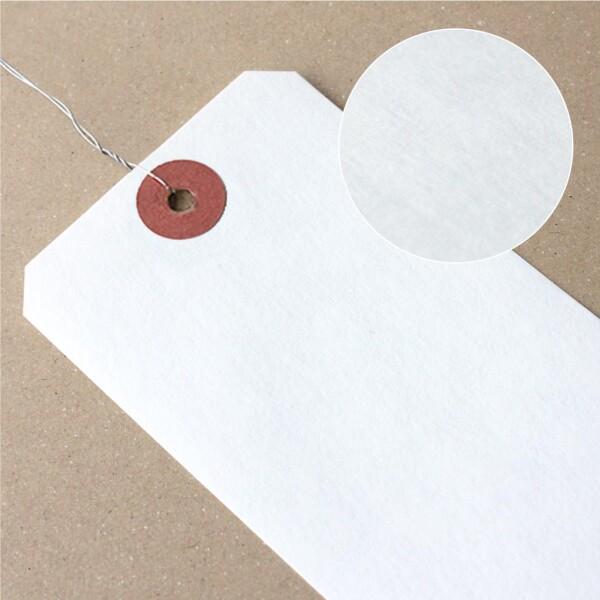 SOHOタワー 耐水紙荷札 大サイズ 1000枚商品コード：49069265793型番：S700TNFサイズ：120×60mmカラー：ホワイト紙質 : 耐水紙針金 : #28、長さ 210mmハトメ : 1穴加工サイズ : 120mm×60...