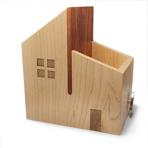 falado クリエイティブ 小型 ハウス ペンホルダー オルゴール クリスマス/誕生日/母の日用商品コード：49075595041型番：PH001サイズ：one sizeカラー：ブラウンとベージュ。伝統的な巻き上げメカニズムで、音楽を奏で...