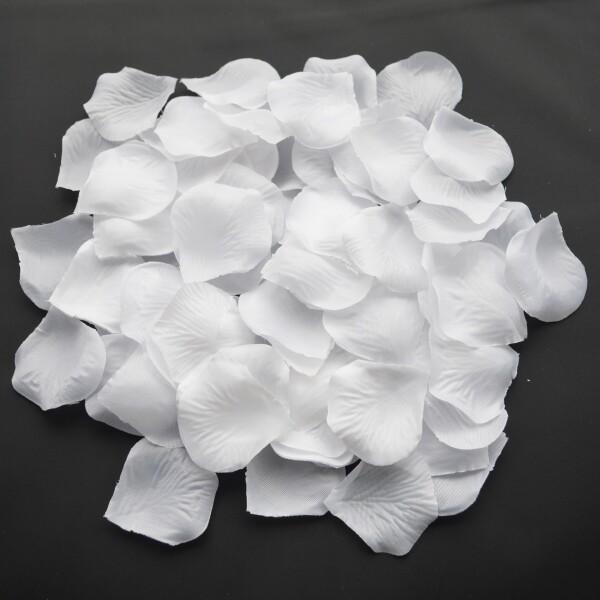 花びら 3000枚セット 白 フラワーシャワー 薔薇 バラの花びら ローズ 造花 プロポーズ 飾り 結婚式 ウエディング ２次会 誕生日 お祝い クリスマス パーティー用飾り 桜吹雪 撮影 演出小物 人気 (ホワイト)商品コード：49076...