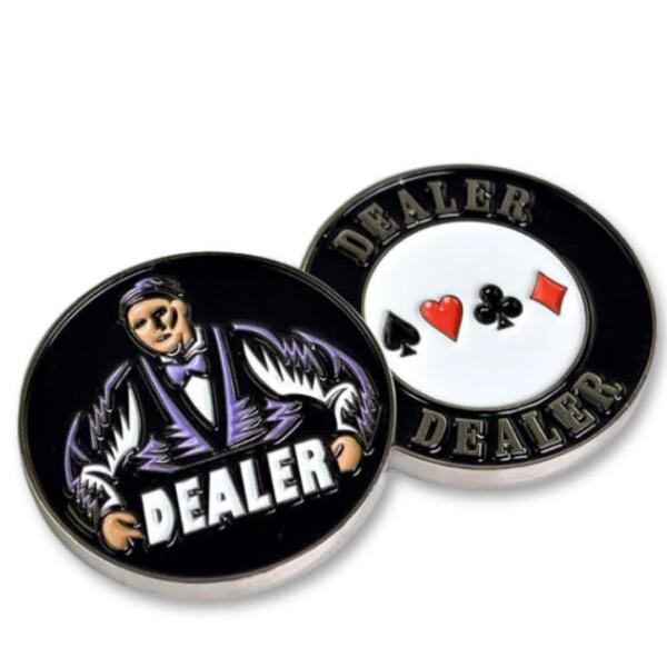 ポーカー ディーラーボタン 両面デザイン メタリック poker ポーカーマーカーテキサスホールデム用 DEALERボタン商品コード：49078789362型番：なしカラー：アソートカラー?【両面デザインで注目度UP】表はディーラーイラスト...