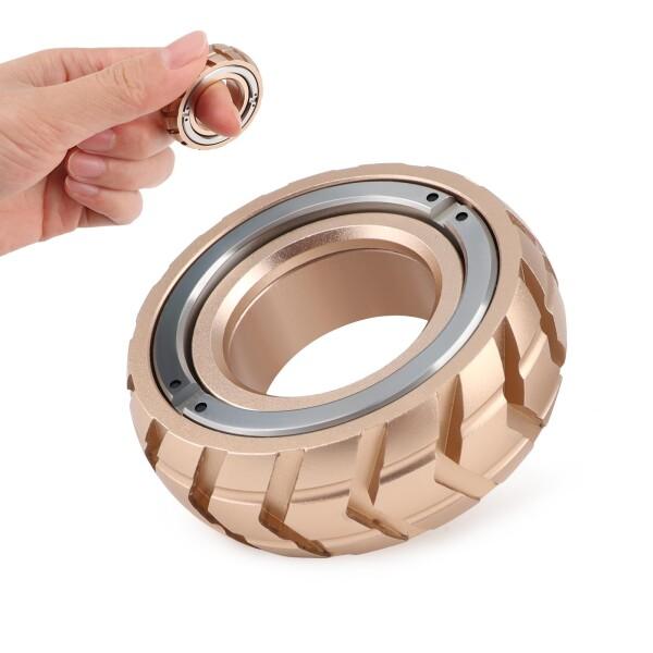 Goldmeet フィジェットトイ　おもちゃ　フィジェットリング　手遊び　ストレス解消　暇つぶし　グッズ 金属製　ギフト包装　指輪　ゴールド商品コード：49078852819型番：X1カラー：ゴールド【重厚感のある金属製・高耐久設計】 高品...