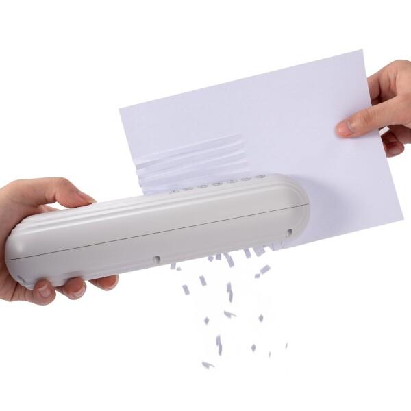 leep sheep シュレッダー 電動 小型 手持ち式 充電式 コンパクト設計 LEDライト付き 逆転機能 過熱保護 家庭用/オフィス用 個人情報保護 静音 書類/領収書/伝票対応 ギフトにも最適(ホワイト)商品コード：490811400...