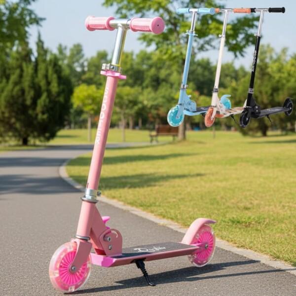 キックボード 子供用 2輪折りたたみ 高さ調整3段階 ブレーキ付き スタンド付き 軽量 コンパクト 耐荷重50kg キッズスクーター 誕生日 プレゼント iimono117 (ピンク)商品コード：49081145626カラー：ピンク?壁がな...