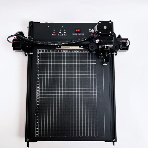 xDraw A4 ペンプロッター、ハーフオート署名描画ライティングロボット、オフライン機能付きXYZペンプロッター、拡大ベースプレート12 x 12インチ商品コード：49081220206型番：XDRAW-A4サイズ：A4カラー：ブラック[...