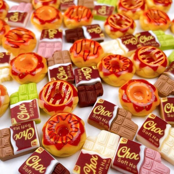 ミニチュアフード 40個 / 50個セット ドールハウス DIY ハンドメイド アクセサリー レジン ドーナツ チョコ パン (ドーナツ＆チョコ)商品コード：49081270590型番：MTP-&amp;-Styleカラー：ドーナツ＆チョコ...