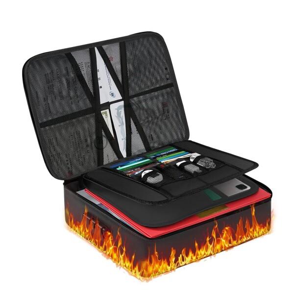 Vipeak 耐火バッグ 金庫 家庭用 貴重品ボックス 重要書類 ファイル 火事でも燃えない袋 鍵付きボックス ポータブル金庫 耐火ケース 防災 旅行 3層式 現金収納 整理 分類 日本語説明書付き (プラック, 3層)商品コード：4908...