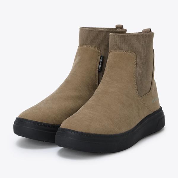 天候もシーンも問わないサイドゴアブーツ■マイレージシリーズ晴れの日も雨の日も、快適にお洒落を楽しむ女性のために開発した、オンオフ問わない防水サイドゴアブーツ。ウォータープルーフ仕様の起毛感のあるポリエステルスエードアッパーに、履き口部分のソ...