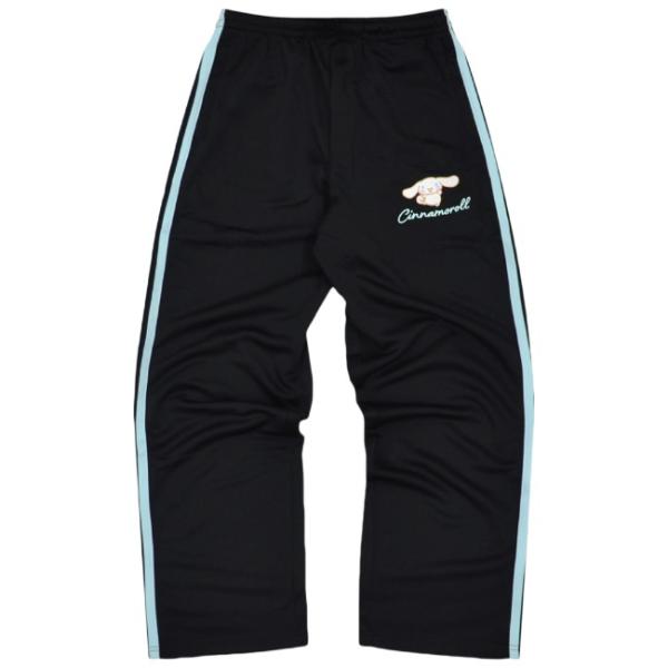 大人気キャラクターのシナモロールのジャージパンツです。フロントにシナモロールが可愛く刺繍されていて、運動にはもちろん、部屋着としてもおすすめです。【サイズ】M、L、LL【カラー】ブラック×サックス【素材】 ポリエステル100％【サイズ表】M...
