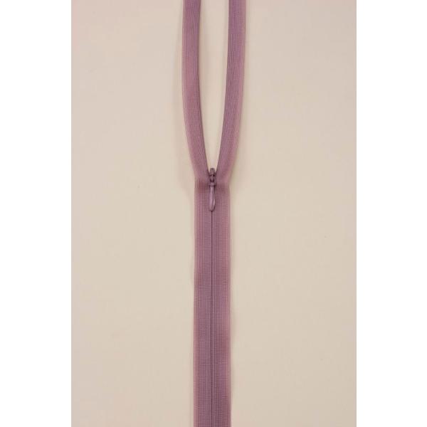 スカート・ドレスなどに！目立たないファスナー