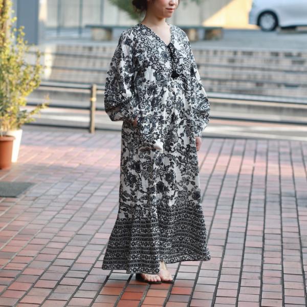 SaraMallika ワンピース サラマリカ ペイズリー フラワー プリント ドレス Paisley Flower Print Dress ブラック Black使用素材表生地：コットン97% ポリエステル3%裏生地：コットン100%サイズ...