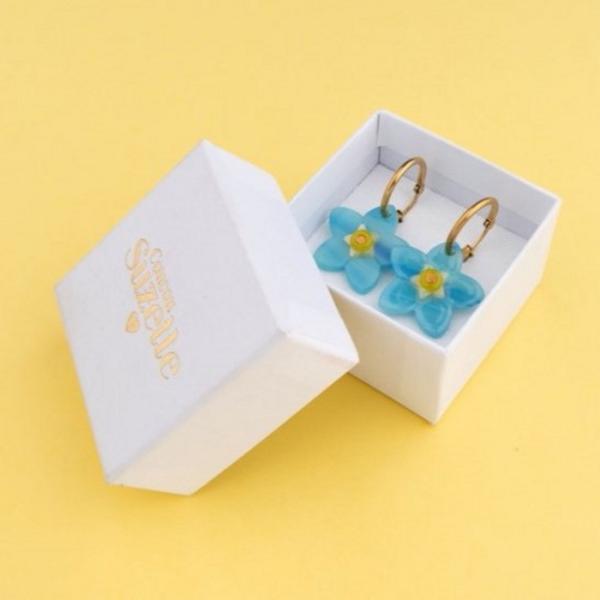 Coucou Suzette 使用素材リサイクルアセテート・鋼(金メッキ)サイズ全長 約3.8cm×横幅 約2.7cm重さ(片耳) 約3g原産国: フランス(フランスからの直接輸入品)コメントCoucou Suzette,新作のピアスです。...