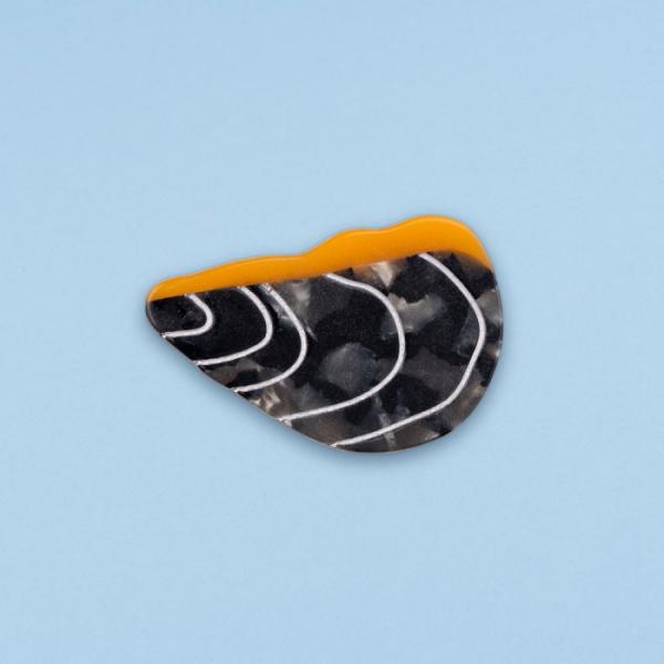 Coucou Suzette ムール貝 クリップ Mussel Hair Clip グレー Gray使用素材酢酸セルロースサイズ高さ 約2cm×横 約3.5cm重さ 約3g原産国: フランス(フランスからの直接輸入品)コメントCoucou ...