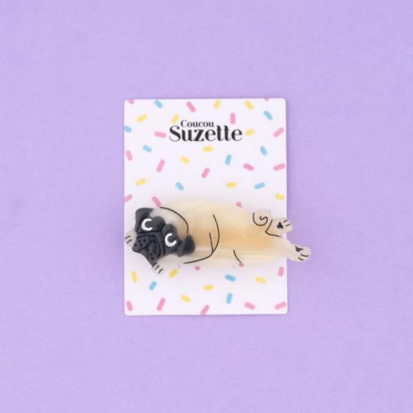 Coucou Suzette パグ ヘア クリップ使用素材リサイクルアセテートサイズ高さ 約2cm×横 約4.5cm重さ 約4g原産国: フランスコメントCoucou Suzette,新作のヘアアクセです。フランス発のブランドから、ユニーク...