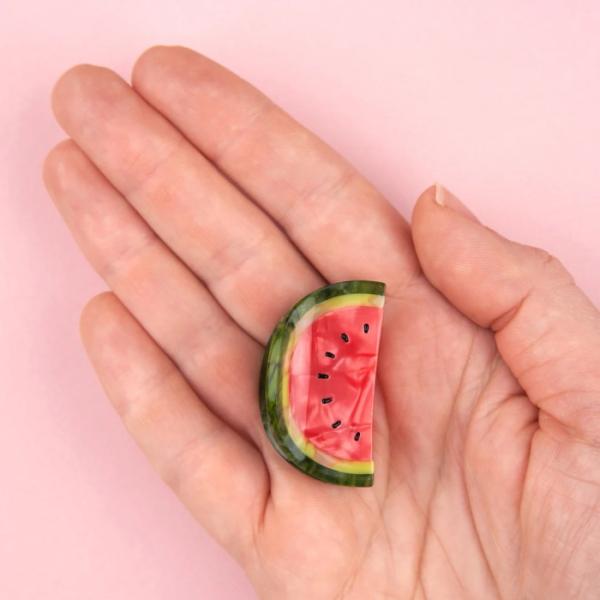 Coucou Suzette スイカ ミニ ヘア クロー Watermelon Mini Hair Claw レッド Red使用素材セルロースアセテートサイズ高さ 約2cm×横 約4cm重さ 約7gコメントCoucou Suzette,新作...