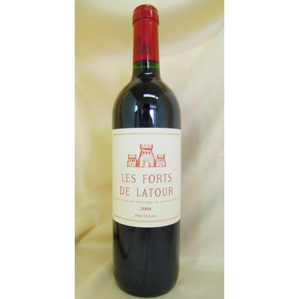 1980年代の苦境を考慮に入れても、ラトゥールがボルドーの一級シャトーで最も安定したワインであるのは間違いない。（最近はラフィットとオー・ブリオンに並ばれたが）その評判にたがわず、最上のヴィンテージでもそれほどでないヴィンテージでも、特筆に...