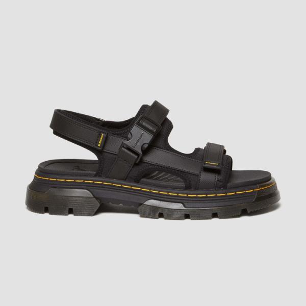 「FORSTER」は耐久性のあるポリエステル、リップストップ、ウェビングを使用し、軽量かつ頑丈なTractアウトソールを備えています。アッパーには2本のベルトを備え、通気性も持ち合わせている為、実用的で暑い夏場でもストレスなくご利用いただけ...