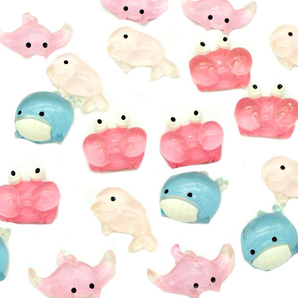 ご覧いただきましてありがとうございます。ヘアアクセサリーや小物などのデコレーションなどに◎色々な用途でお使いください＾＾・詳細内容【内容数】2個【デザイン】水の生き物※商品についてのご注意・多少の汚れ傷などある場合がございます。・カートに入...