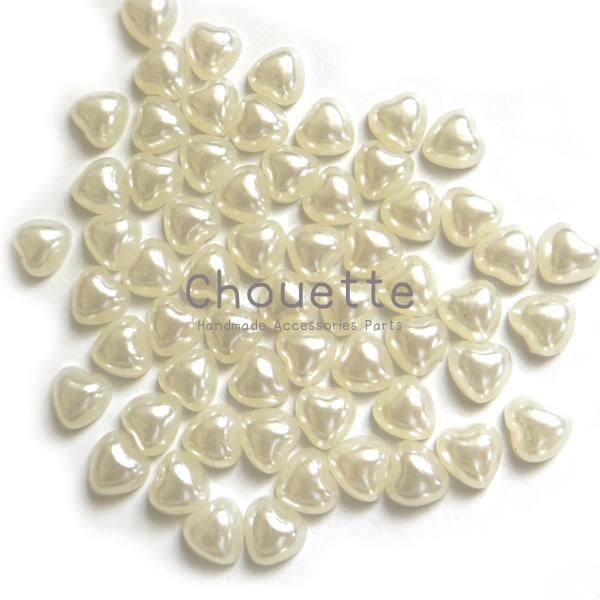 ご覧になって頂きありがとうございます。ヘアアクセサリーや小物などのデコレーションなど色々な用途にお使いいただけます♪※多少のサイズの誤差や傷汚れなどある場合がございますのでご了承の上でのご購入よろしくお願いいたします。■内容詳細【内容数】6...