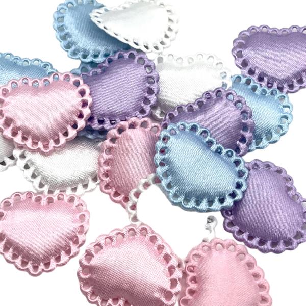 ご覧いただきましてありがとうございます。可愛いパステル調のカラーのハートクッションパーツです。ドールの服につけたり、お子様のヘアゴムや、犬や、猫などのヘアゴムにワンポイント付けたら可愛いかと思います。いろいろな用途でご使用ください。■サイズ...