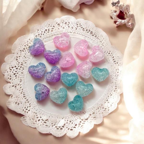 美しいクラック調（ひび割れ模様）のハートアクリルパーツです。透明感があり、光を通すとキラキラと輝く幻想的な仕上がりです。用途アクセサリー作り、ハンドメイド材料、レジンアクセサリー、ピアス、イヤリング、ネックレス、ブレスレット、ヘアアクセサリ...