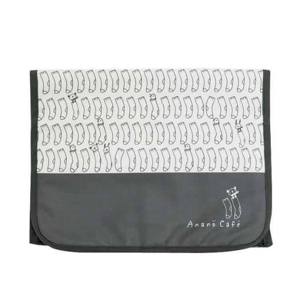 母子手帳ケース お薬ケース マルチケース 通帳ケース 大きなポケット 大容量 かわいい くつ下柄 anano cafe AC. 母子手帳 チャコールグレー 出産祝い お薬手帳 医療証 診察券 カード入れ カードケース 小銭入れ ポケット 日...