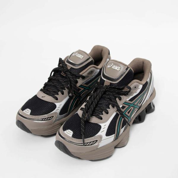 ■スタイルスニーカー■カラーBLACK/DARK TAUPE（002）- ブラック×ダークトープアシックス ASICS スニーカー GEL-KINETIC FLUENT UNISEX SPORTSTYLE SHOES [ゲル キネティック ...