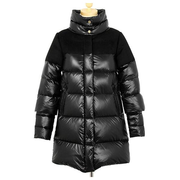 【BRITANY】ウール素材とナイロン素材の組み合わせが目を惹くダウンコート。最高品質のダウンを使用しているので保温性にも優れ、フロントのジッパーとスナップを閉じれば首元までしっかり防寒できます。■スタイルレディース ダウンコート■カラーブ...