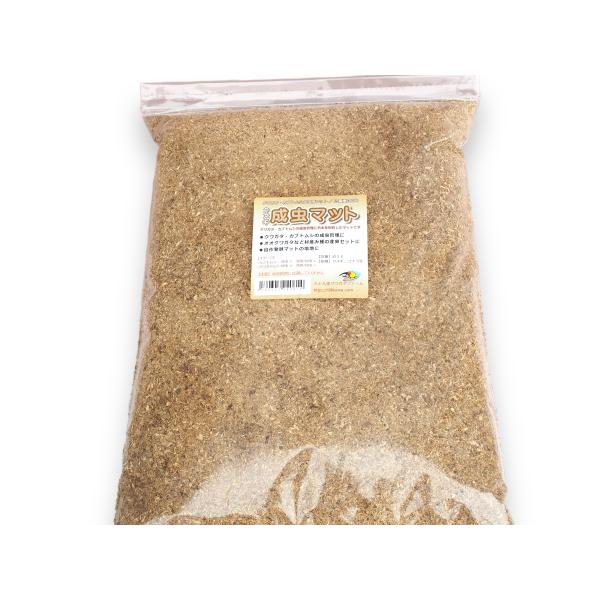 クワガタ　カブトムシ　成虫　マット　クヌギクヌギの朽木（ほだ）を粉砕したマットです。 クワガタ、カブトムシの成虫管理または自作マットの培地としてご利用いただけます。 その為、発泡が若干混ざる場合がございますが使用上問題ございません。神経質な...