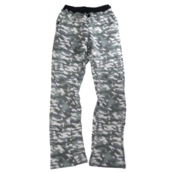 シャギーニットを使った、迷彩柄の起毛パンツです。伸縮性もあり履きやすく暖かい、一度履いたら離せないと好評のパンツです。売場で好評のパンツですが、サイズが不揃いになったので値引き販売させて頂きます。有名ブランドメーカーの生産を請け負っている縫...
