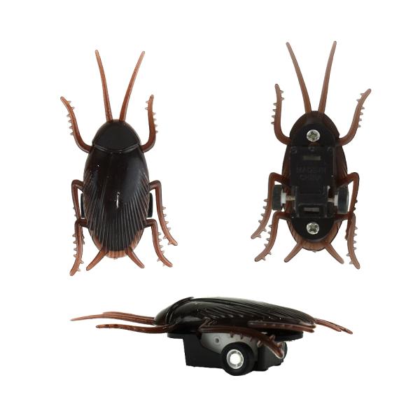 タイヤを地面につけた状態で本体を後ろに引き手を離すと走りだすプルバック玩具本体サイズ：6.3cm×4cm×1.8cmパッケージサイズ：12.5cm×14cm×2cm対象年齢：6歳以上材　　質：PVC・ABS・TPR※複数個ご注文の場合、地域...