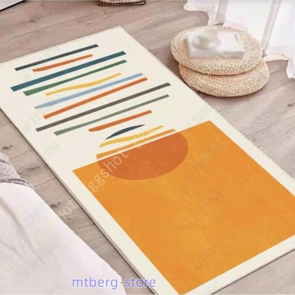 [組成]：ポリエステル100%（プリント柄です）　 　 　            シンプルなデザインは、お部屋の雰囲気をがらりと変えます！ 洋室はモダン、和室に敷いてもモダンな印象に早変わり♪　　 お部屋に明るくなる、陽気で、親切な感じをあ...