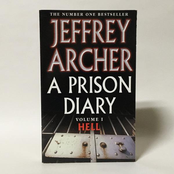 ■種別：中古洋書■著者：Jeffrey Archer（ジェフリー・アーチャー）■言語：English（英語）※経年劣化により、本のフチ等にシミが浮き出ています。
