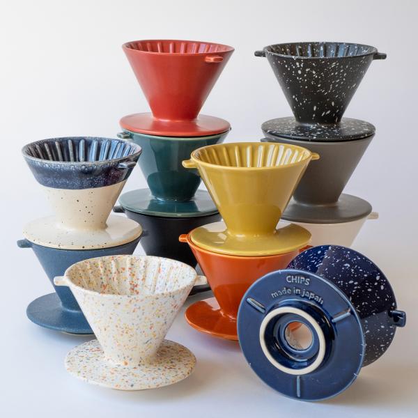 CHIPS inc.がお届けするオリジナル商品です。CHIPS mug.やCHIPS stack.と同じ意匠を施したドリッパーなので、一緒に使うと統一感があるスタイリングが出来ます。パッケージにもこだわり、一つ一つチップスマグのロゴマークが...
