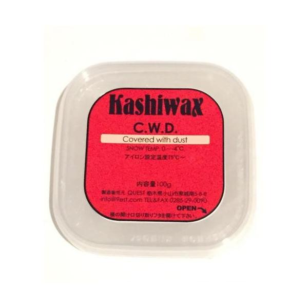 汚れを多く含んだ雪に対して、今までとは異なるアプローチで一つの答えを出しました。メリットを積み重ねるのではなく、デメリットを消していく。もちろんアンチな材料は使わない。アイロンの作業温度を上げないことは、すべてのメリットに繋がる（アイロン設...