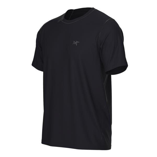 ハイキングやトレイルランニングに最適な、軽量な半袖Tシャツ。持久力トレーニングから温暖な気候でのハイキングまで、Cormac Crew SSは優れた保護性能と快適性を兼ね備えています。軽量でありながら吸湿発散性に優れ、汗をかいてもサラッとし...