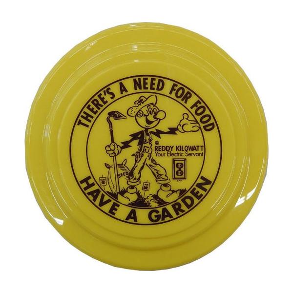 新しくアメリカン フリスビーが入荷しました！レジャーなどには最適なアイテムです♪70年代にアメリカでブームとなり、少し遅れて、日本に上陸して大人気になりましたね☆デザインもポップで、遊び以外にも、お部屋やショップ・ガレージディプレイと幅広く...