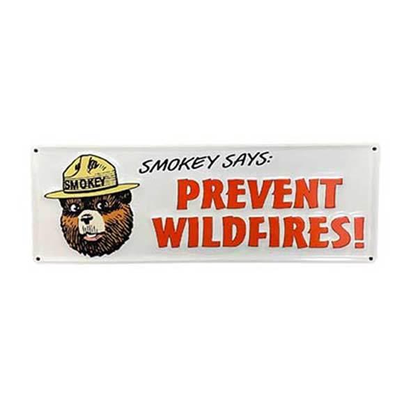 【SMOKEY SAYS:PREVENT WILDFIRES】スモーキーは山火事を防ごうと言っていますアメリカの人気キャラクター、スモーキーベアのエンボス看板です。スモーキーベアは1944年にアメリカ農務省森林局より森林火災防止キャンペーン...
