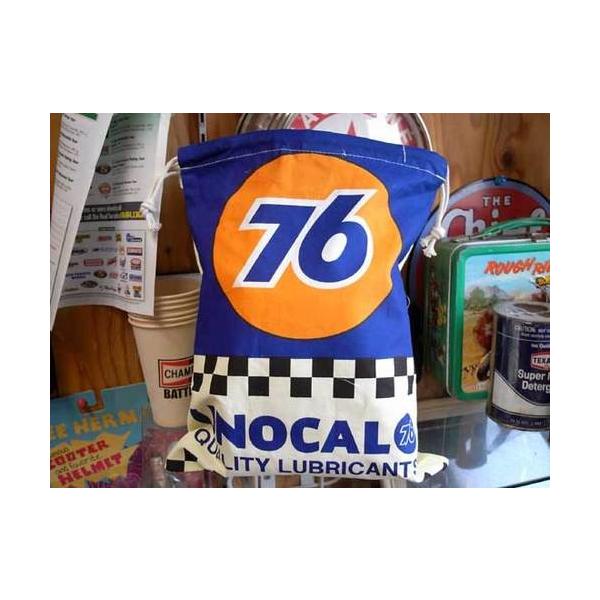 可愛いアメリカンな巾着袋。コップやハブラシ・お弁当などなど。巾着袋ってなぜかそういうものを入れたくなりますね！子供の保育園・幼稚園用のシューズ袋にも最適です。 旅行などの時にも活躍します。 壁などに掛けてお部屋のインテリアにもおすすめ！ サ...