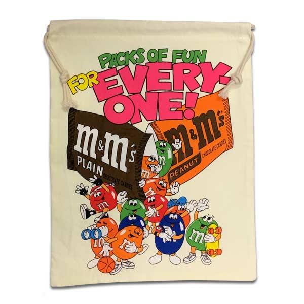 可愛くておしゃれな柄の巾着袋！小物入れにはもちろんのこと、持ち歩き用のお菓子を入れたり、バッグの中身の整頓にも便利です。お洋服やシューズ袋にも最適で、旅行時にも活躍します。お子様の体操着入れやサブバッグとしてもおすすめです。サイズ：約 H3...