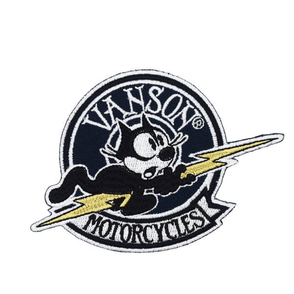 ジャケットやカバンなど好きなところにカスタムしてお楽しみください！裏面に接着用糊が付いていますので、アイロンでの簡単貼付けが可能です。※より本格的に貼付けて頂く為に縫い付けをオススメしております。サイズ：約 W10.2×H7.2cm※画像は...