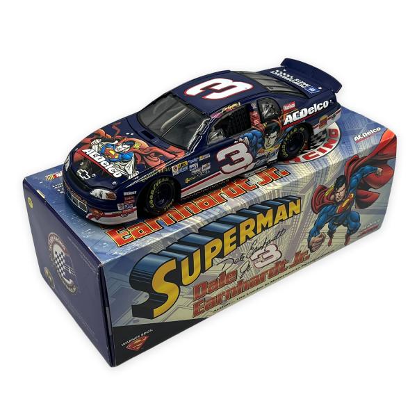 往年の名車から個性あふれるモデルまで、比較的状態の良い希少なNASCARコレクタブルミニカーが待望の入荷。近年ではここまで多種多様な希少品がそろって入手することはございませんでした。手に持って感じる重厚感のあるダイキャスト製ボディは、現行モ...