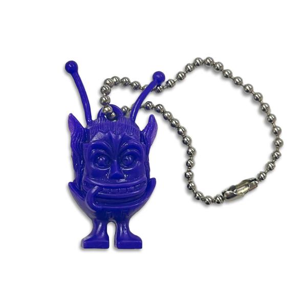 マニア必見！Martian Fink PVCキーホルダー種類：Dark Plum(紫)サイズ： 約 H4×W2cm（本体）素材： プラスチック【Martian Finkの逸話】1965年、Martian Finkは自動販売機のおもちゃとして...