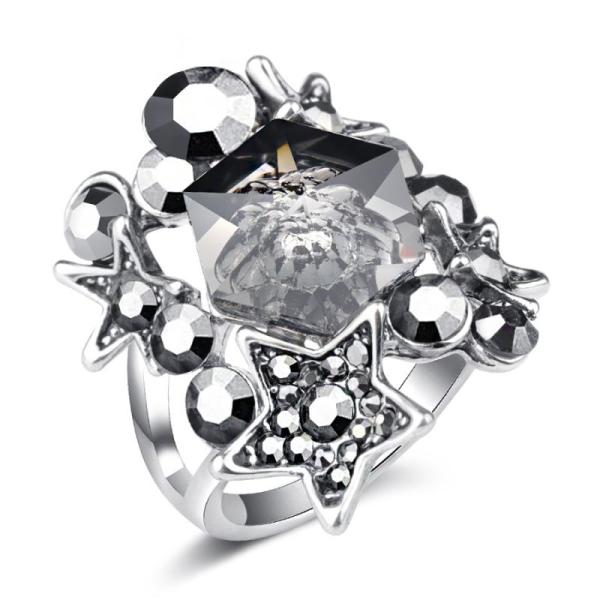 カテゴリ:リング素材:合金スタイル:レトロ:花柄加工:電鍍用途:パーティー、誕生日、結婚式、記念日対象:レディース象嵌素材:合金、人工宝石、半貴石サイズ展開:7号,8号,9号,10号