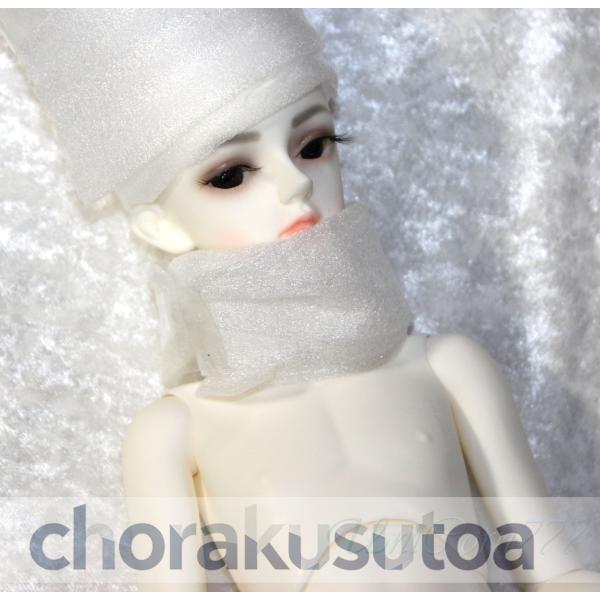 1/4サイズの球体関節人形です。身長は42ｃｍです。この商品は本体のみの販売となります。これ、交通事故直後の包帯みたいに、ぐるぐる巻きになっているのは何故かと疑問に思う方もいらっしゃるかもしれませんが、仕入れ元から送られてきた梱包を完全には...