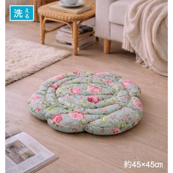 サイズ：約45ｘ45cm素　材：生地／綿100％　　　　中身／ポリエステル綿厚　み：約5cm