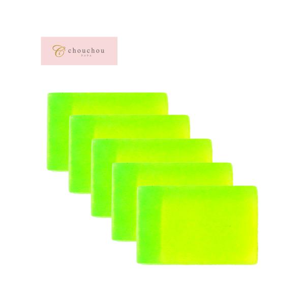 スキンピールバーは、ピーリングを日本で初めて広めたサンソリットと皮膚科ドクターとの共同開発によって誕生しました。スキンピールバー AHAには、グリコール酸1.0％配合が配合されています。ピーリングに慣れてきた肌におすすめです。ＡＨＡなど刺激...