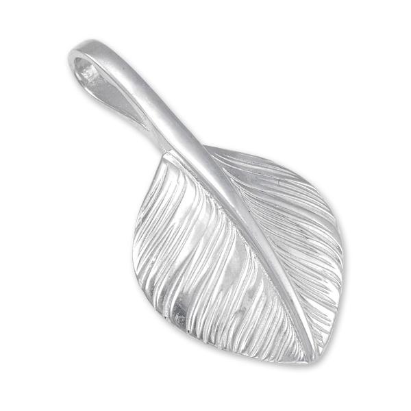 ■サイズ■タテ30.0mm×ヨコ16.0mm■材質■スターリングシルバー■付属品■・純正保証書・純正ポーチ・当店発行の購入証明書■納期について■【在庫がある商品】即日〜1週間以内での発送となります。【在庫がない商品】****商品代引ご利用不...