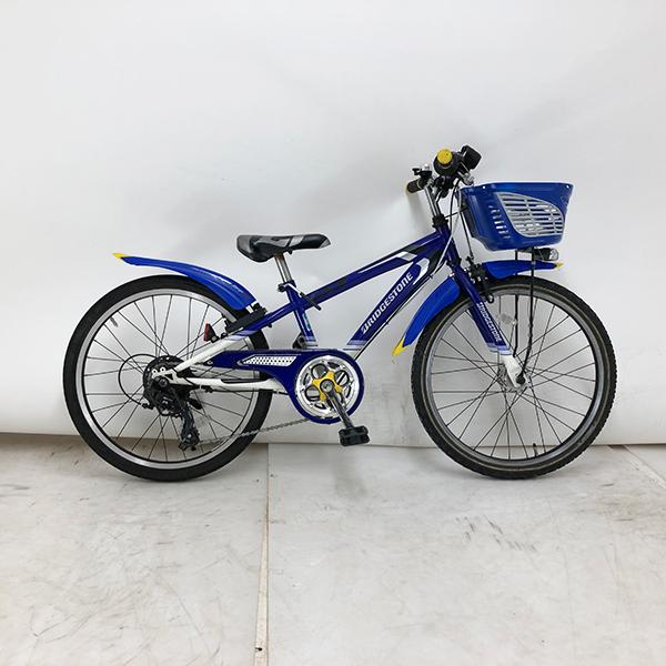 ◇ ◆ ◇ ◆ ◇ 商 品 情 報 ◇ ◆ ◇ ◆ ◇【xre  】【外観ランク】　Bランク【リユース・中古】　キッズ・ジュニアサイクル【メーカー】　ブリヂズトン【タイヤ】　　　22インチ【ギア】　　　外装7段【カラー】　　ブルー系★LED...
