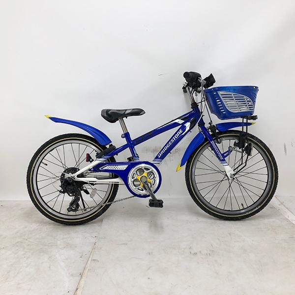 ◇ ◆ ◇ ◆ ◇ 商 品 情 報 ◇ ◆ ◇ ◆ ◇【外観ランク】　Bランク【リユース・中古】　ジュニアサイクル【メーカー】　ブリヂストン【タイヤ】　　20インチ【ギア】　　　外装7段【カラー】　　ブルー系ダイナモライトステンレスリム一本...